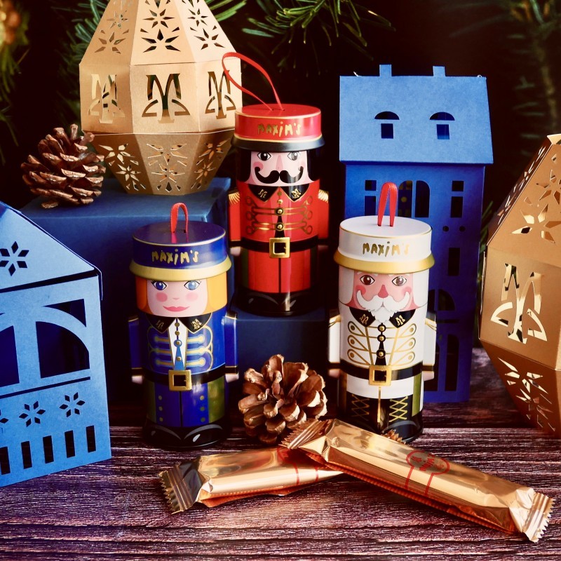 Maxim’s 3 Mini Bellboys – Puff Pastry Sticks with Milk Chocolate ...